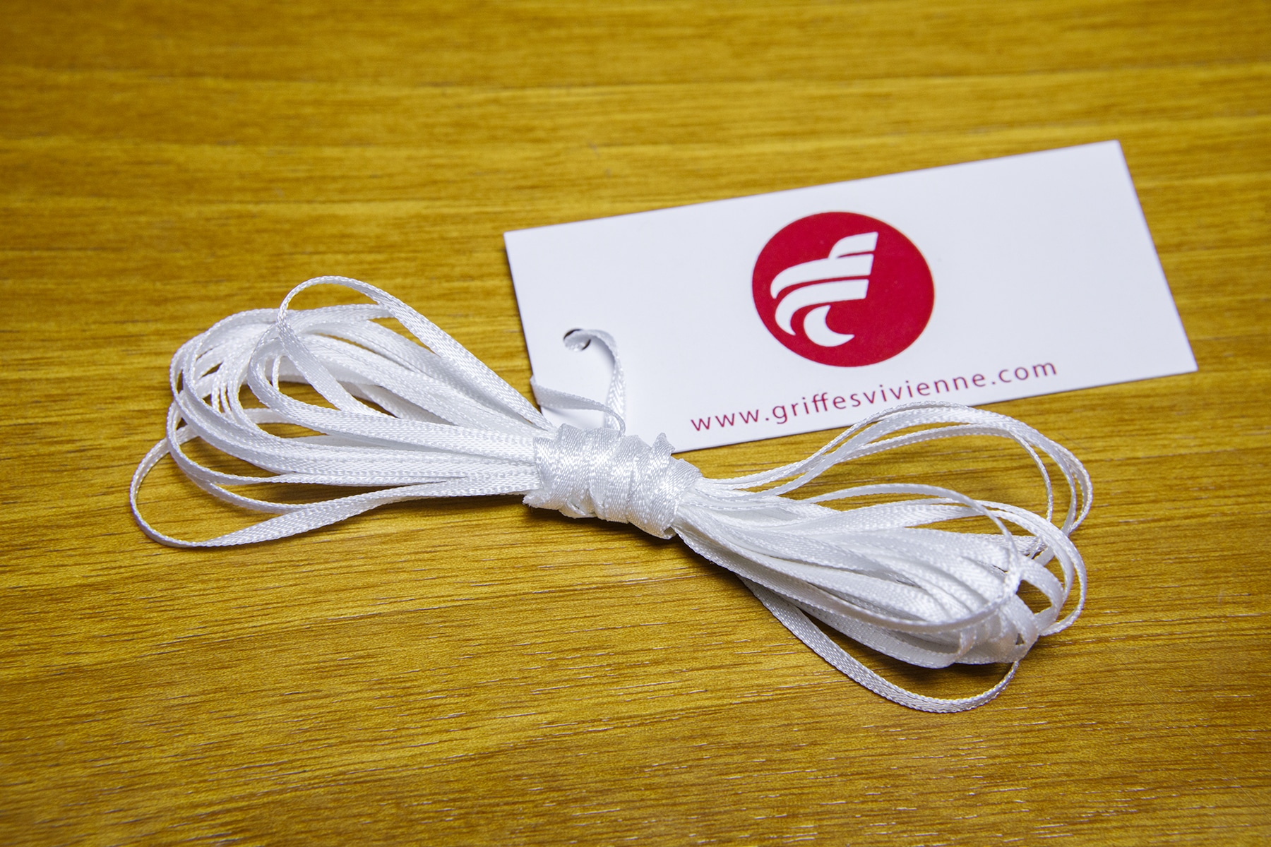 Cordon pour votre hang-tag ou etiquette carton - Griffes Vivienne